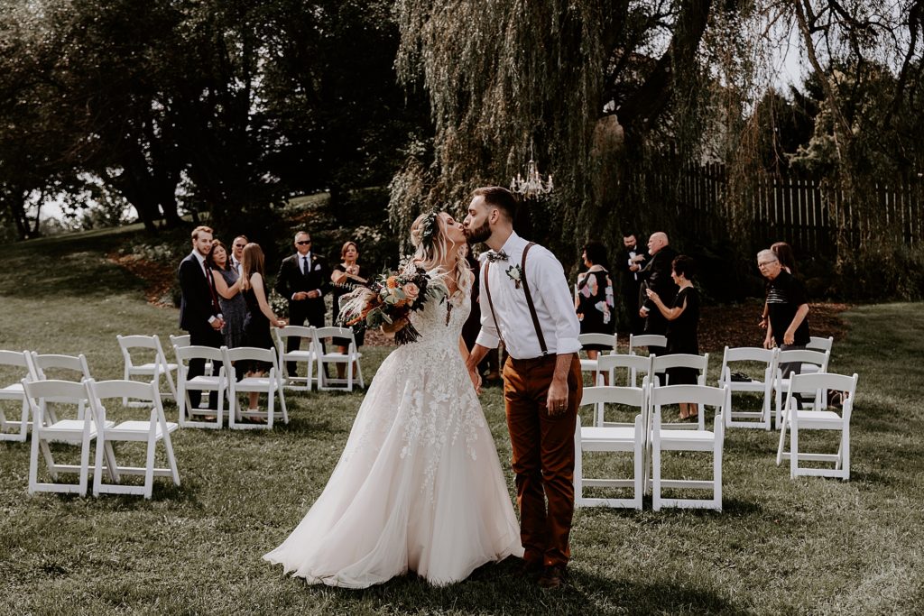 Small Wedding | How to Plan an Intimate Wedding | Mariah Treiber Photo